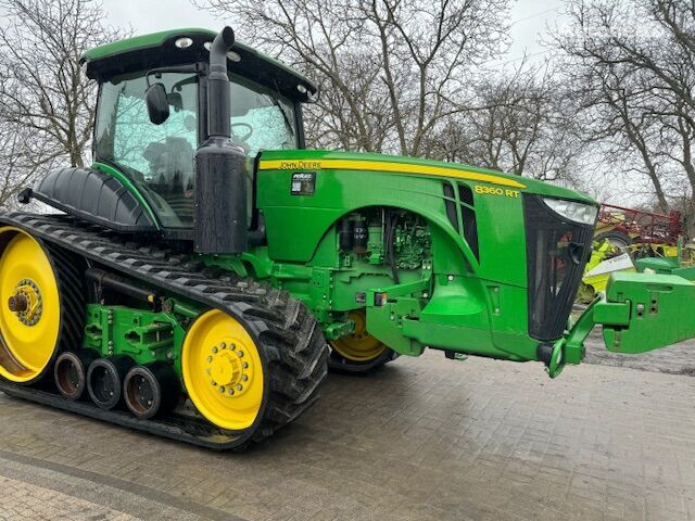 John Deere 8360 RT traktor guseničar