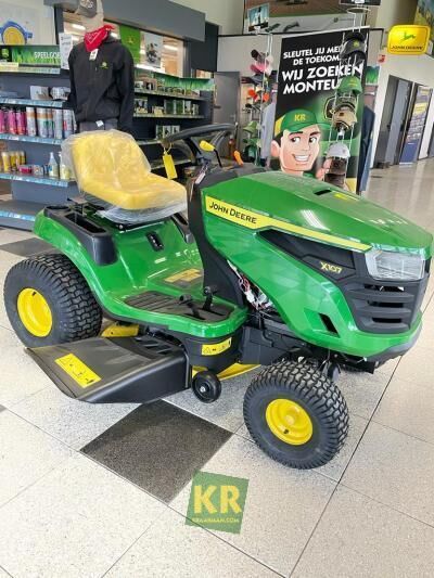 Novi John Deere X107 traktor kosilica