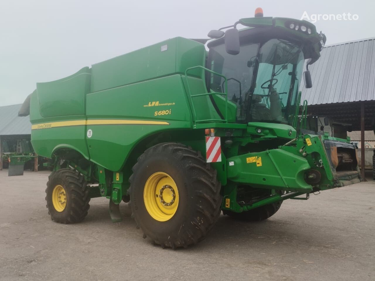 John Deere S680i kombajn za žito