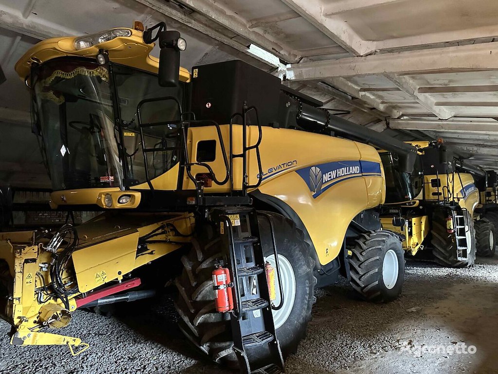 New Holland CX8080 kombajn za žito