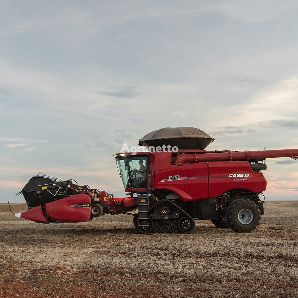 Novi Case IH Axial Flow 8250 kombajn za žito