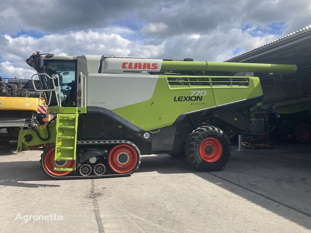 Claas LEXION 770TT kombajn za žito