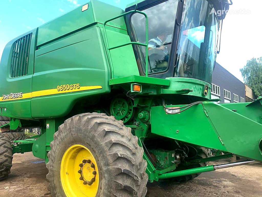 John Deere 9650 CTS kombajn za žito