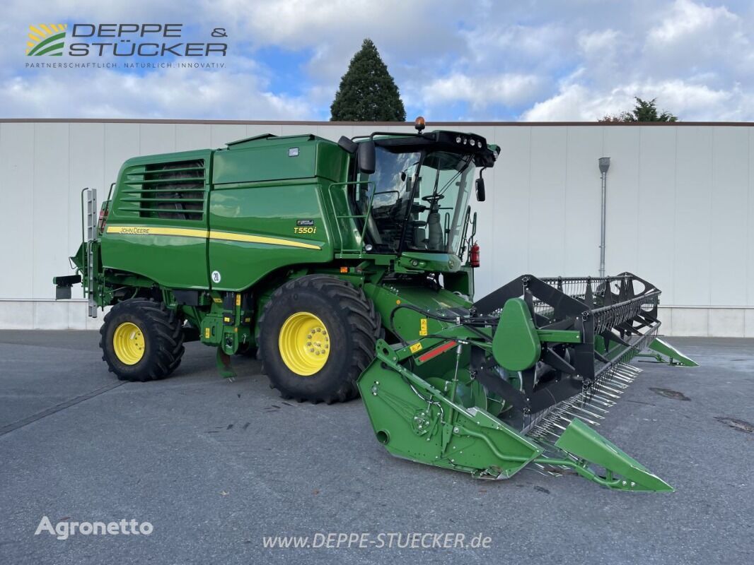 John Deere T550 mit 622R kombajn za žito