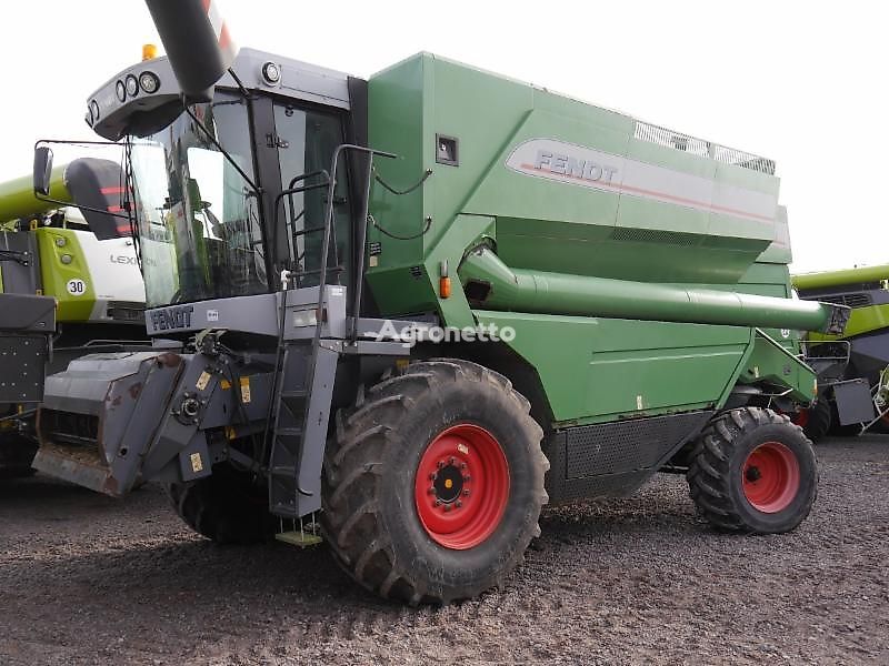 Fendt 8350 kombajn za žito