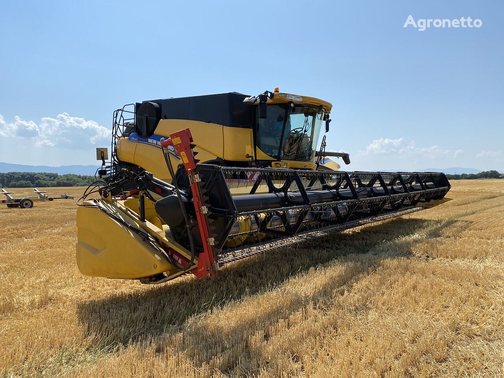 New Holland CR 9080 ST , 12,3m Schneidwerk kombajn za žito