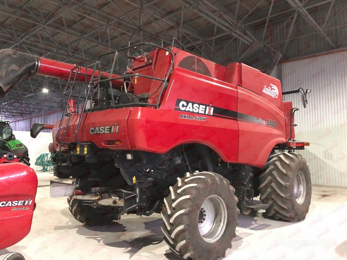 Case IH 5140 kombajn za žito