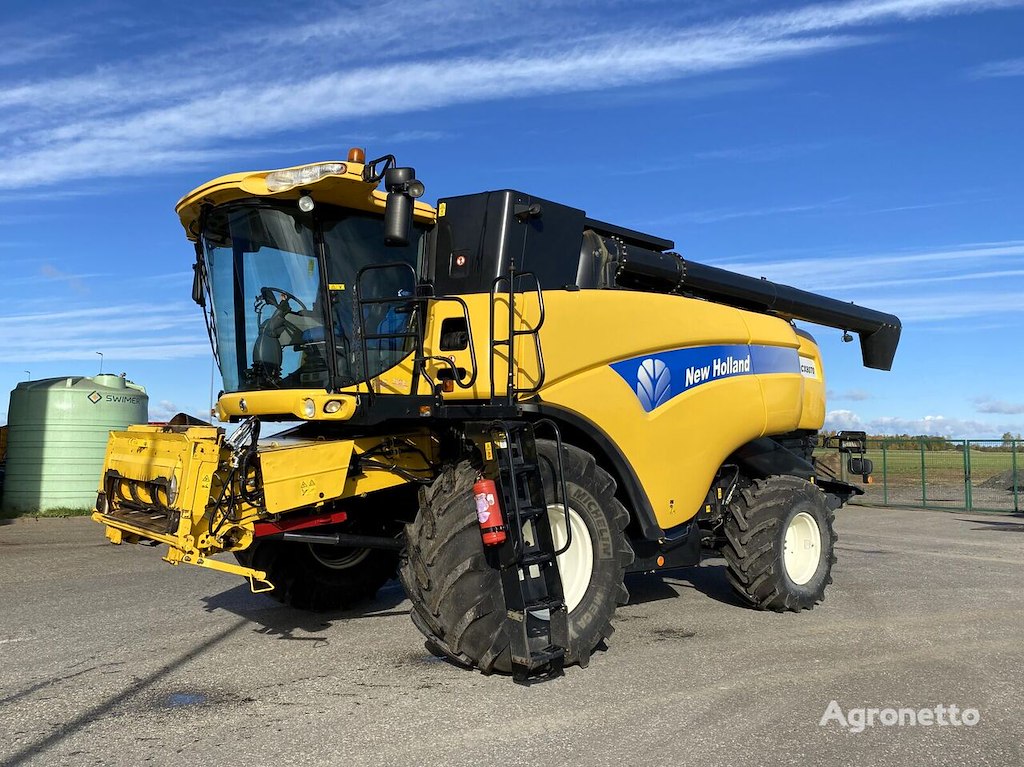 New Holland CX8070 kombajn za žito