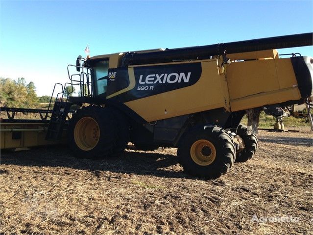 Caterpillar Lexion 590R kombajn za žito