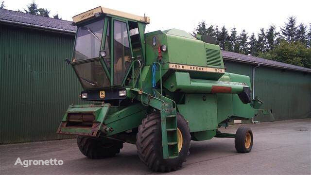 John Deere 975 kombajn za žito