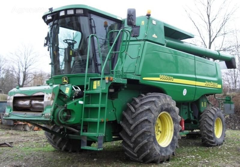 John Deere 9880 STS kombajn za žito