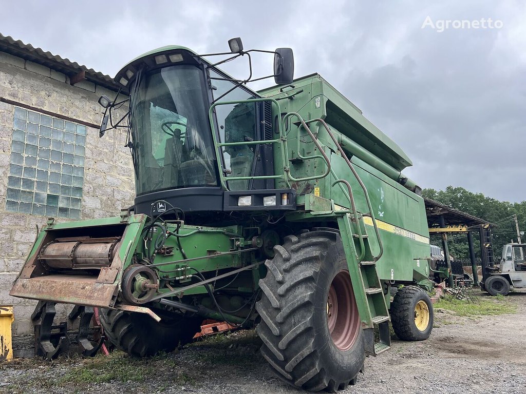 John Deere 2256 RAZBORKA na zapchasti kombajn za žito