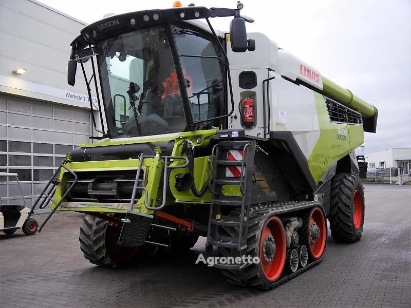 Claas LEXION 8800 kombajn za žito