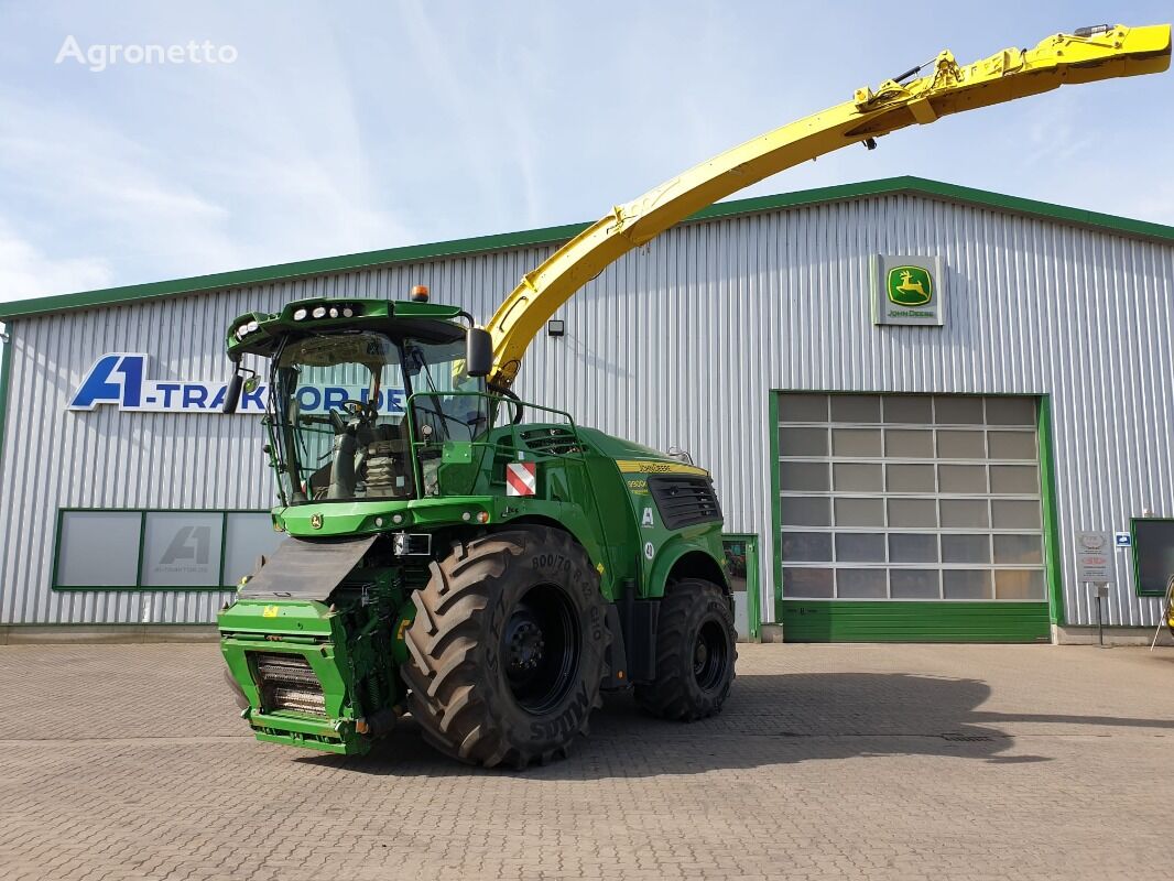 John Deere 9900 krmni kombajn