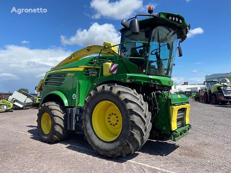 John Deere 8500i krmni kombajn