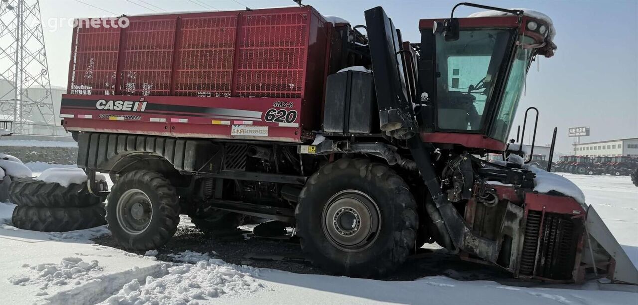 Case IH 620 kombajn za pamuk