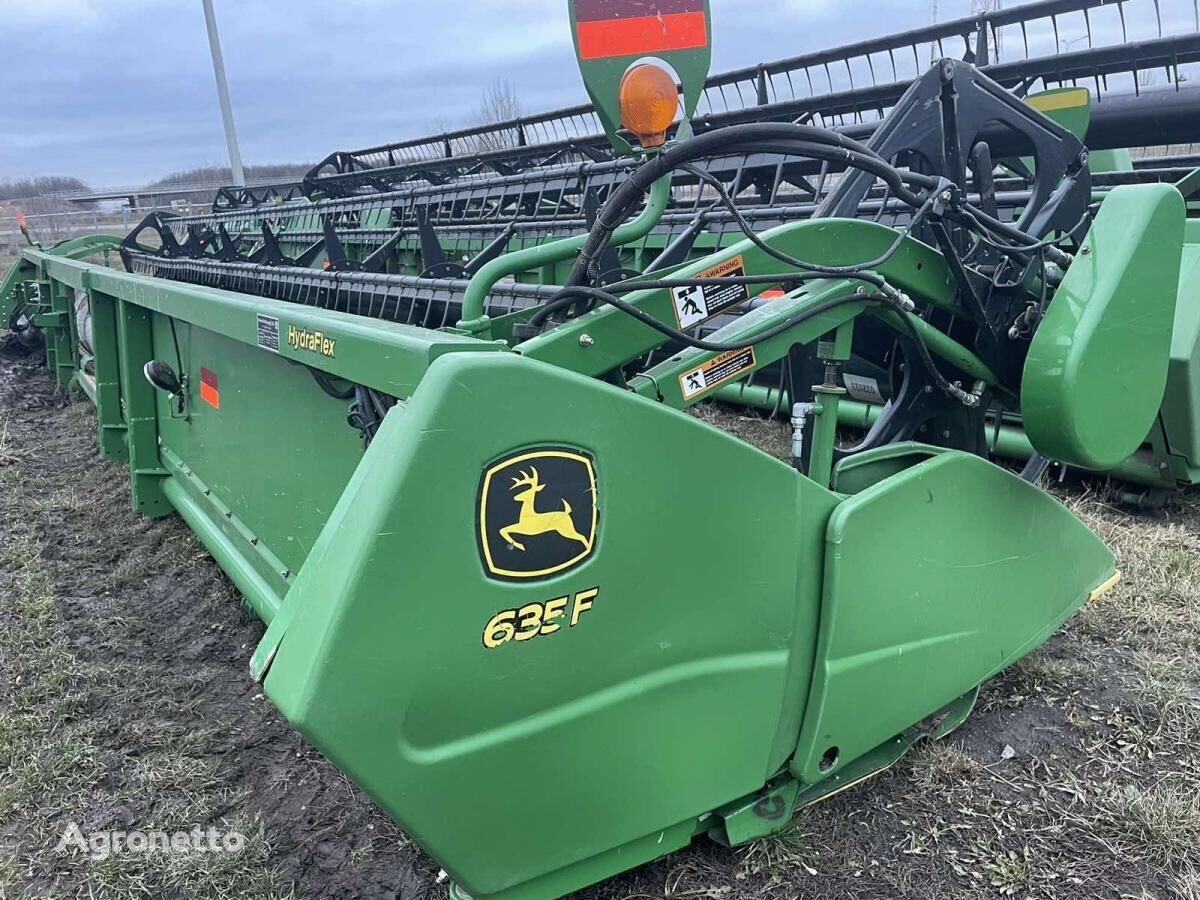 John Deere 635F Hydra-Flex adapter za žito