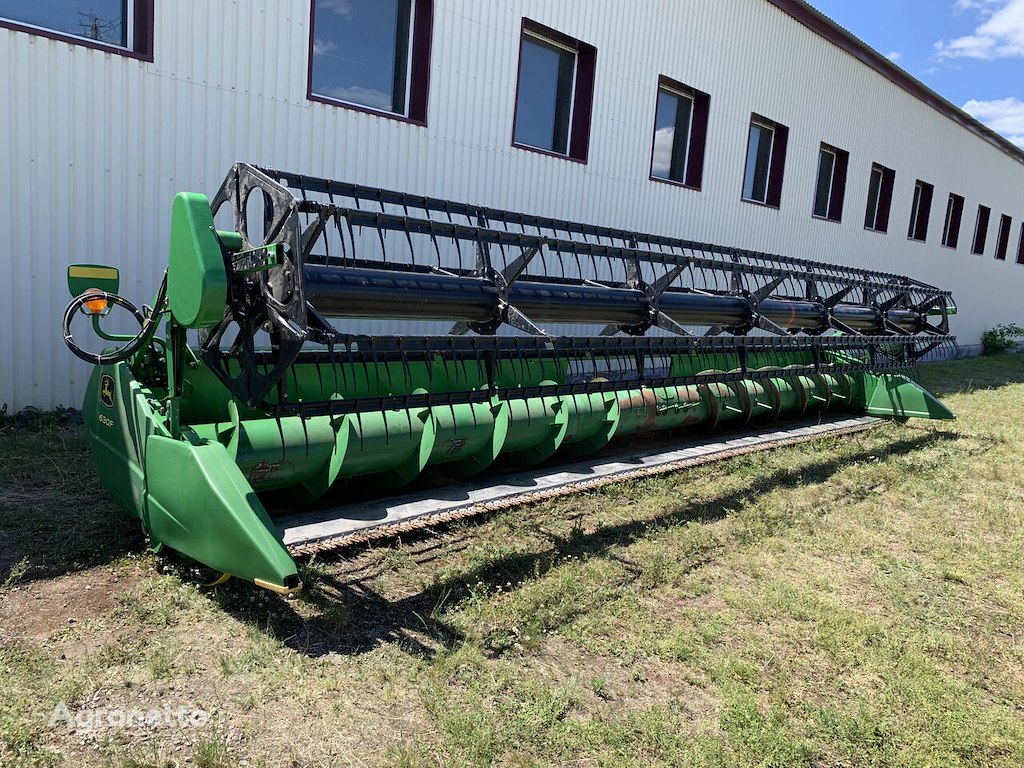 John Deere 630F, HydraFlex, 9,15 metra, adapter za žito