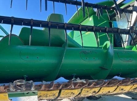 John Deere 630F HydraFlex adapter za žito