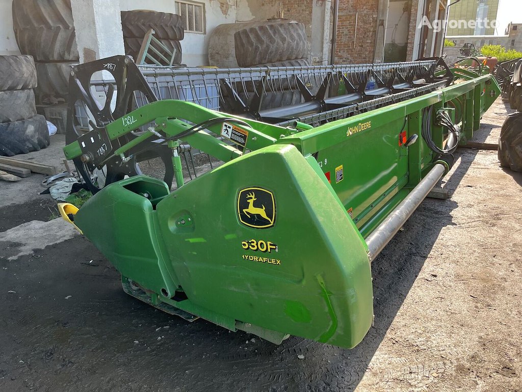 John Deere 630F adapter za žito