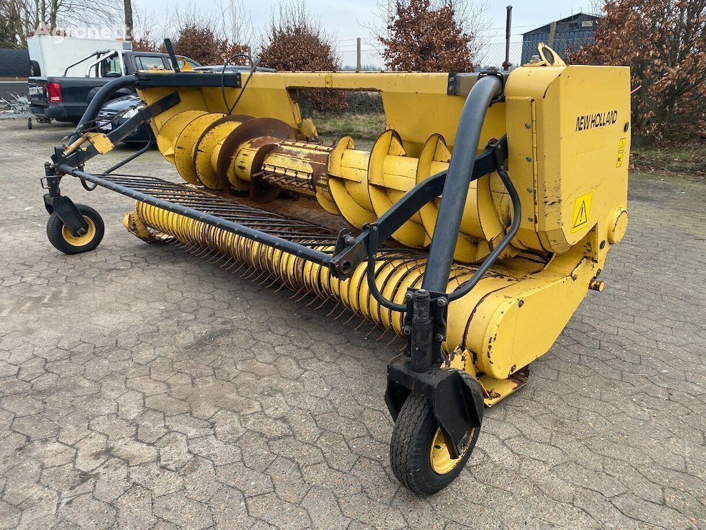 New Holland 350W sakupljač otkosa