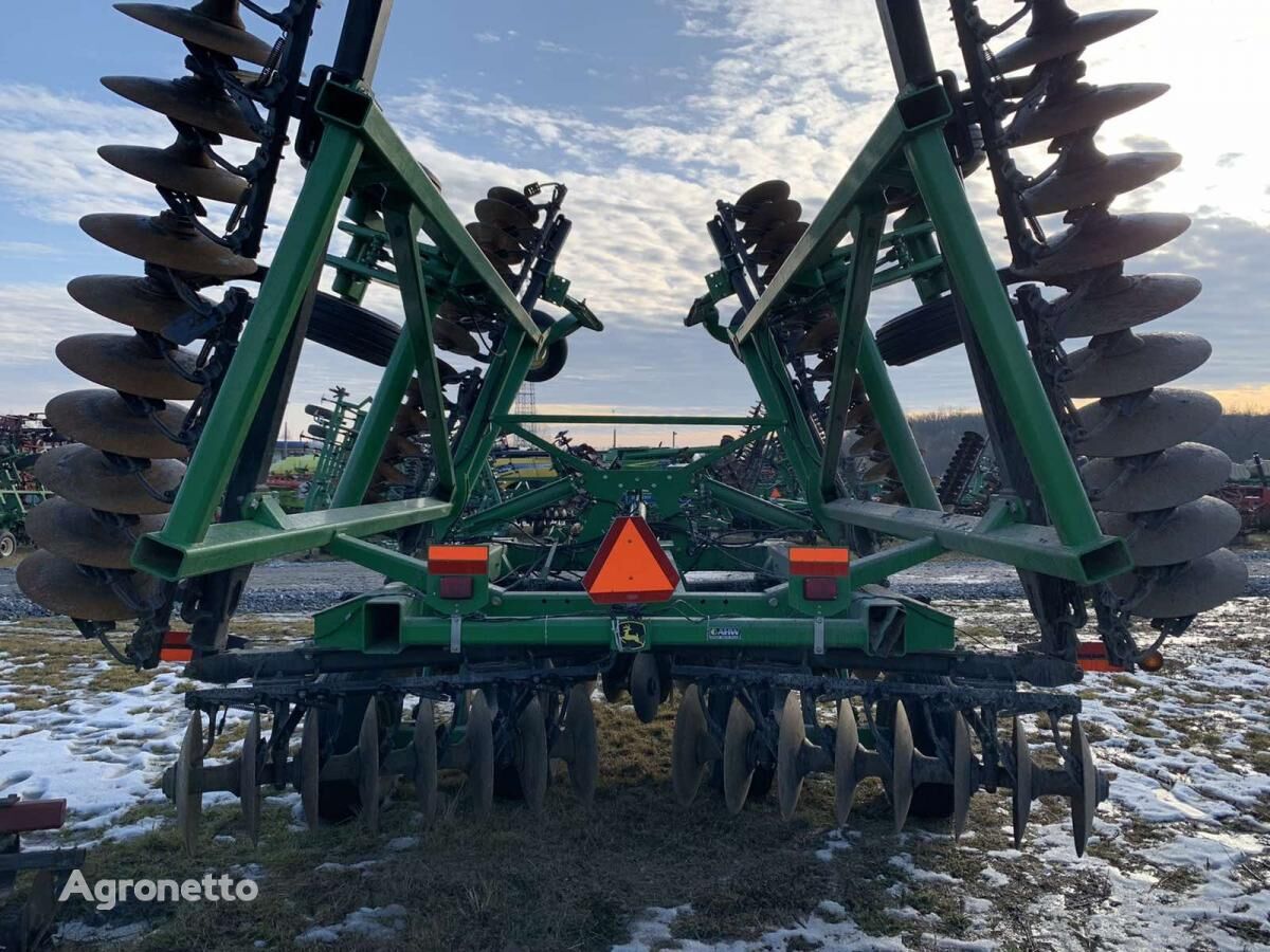 John Deere 2623vt tanjirača