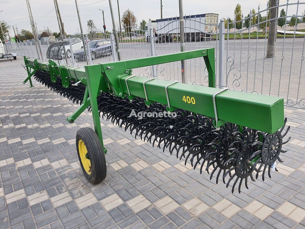 John Deere 400 roto drljača