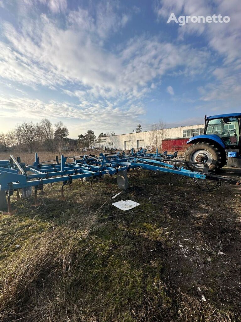 Case IH DMI Tiger Mate 10m chi 13.5m kultivator