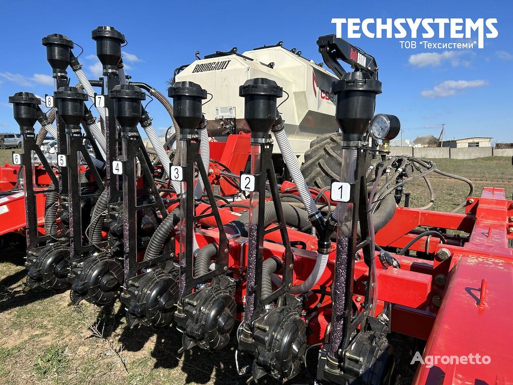 Nova Bourgault FMS CD-872-8 (diskova) pneumatska precizna sejalica