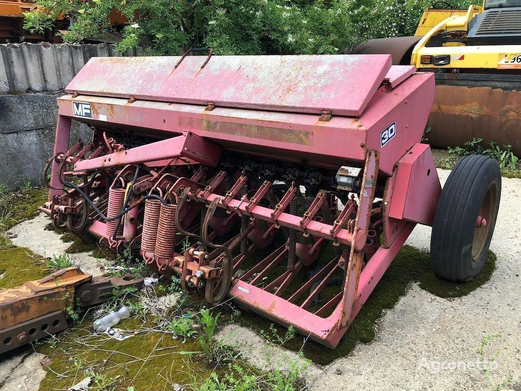 Massey Ferguson 30 mehanička sejalica