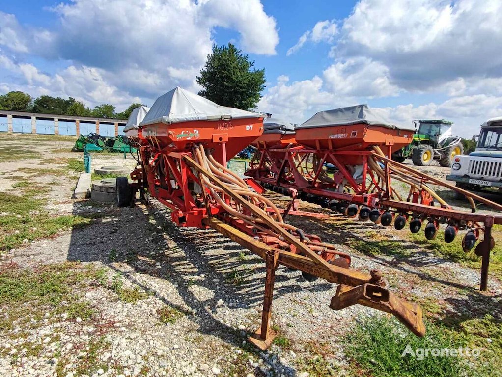 Horsch Accord DT 8 pneumatska sejalica