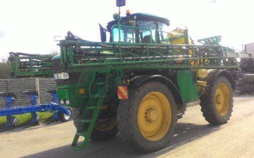 John Deere 5430 samohodna prskalica