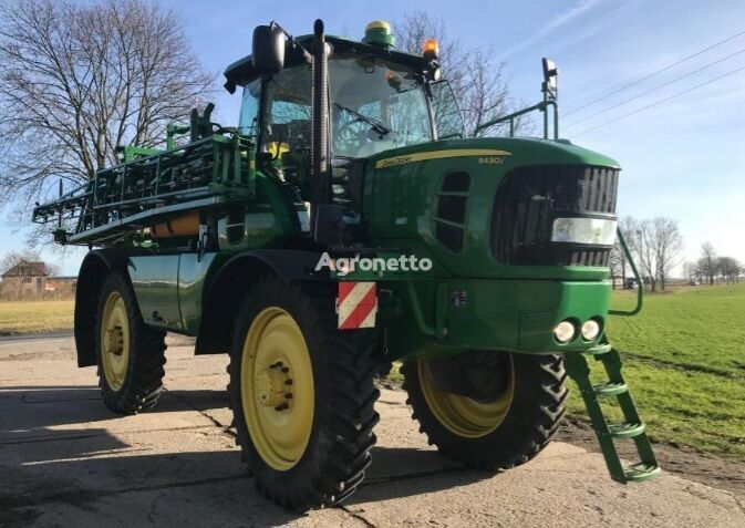 John Deere 5430i samohodna prskalica