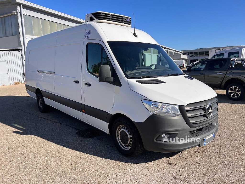 Mercedes-Benz SPRINTER 319 LONG L3H4 kamion hladnjača < 3.5t