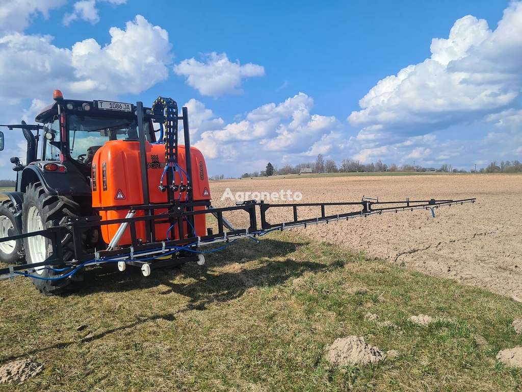 Novi Axano Spray 1000litri 12 metri rasipači veštačkog đubriva