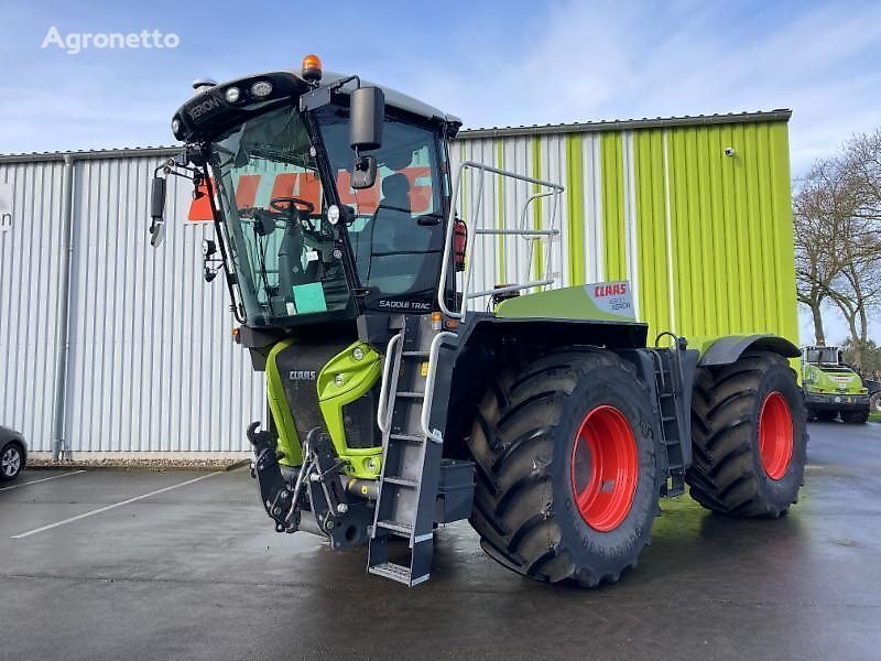 Claas XERION 4200 SADDLE TRAC rasipači veštačkog đubriva