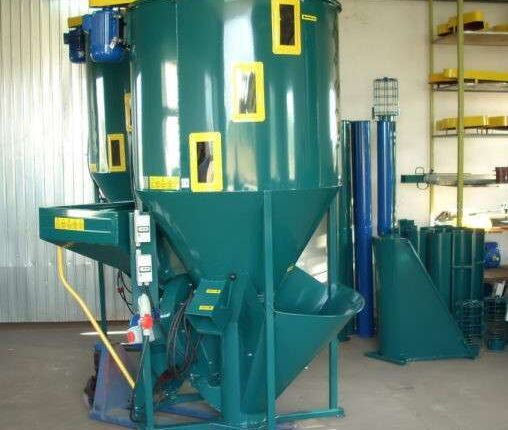 Novi AGROPART Pašarų maišytuvas, feed mixer / dispenser transporter zrna