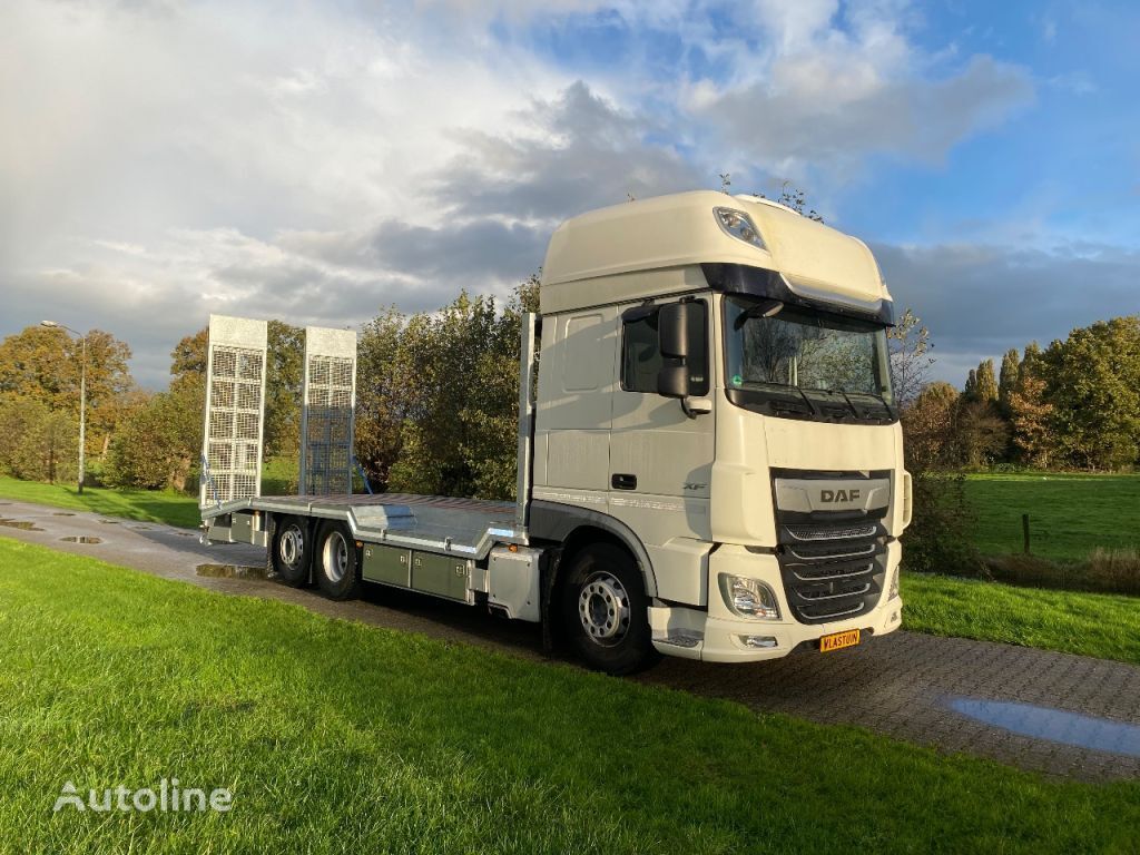 DAF XF 450 | FULL AIR | RETARDER | MACHINE LOW LOADER | HYDRO RAMPS autotransporter