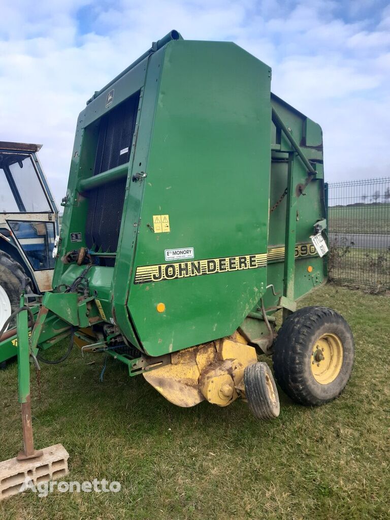 John Deere 590 balirka za okrugle bale