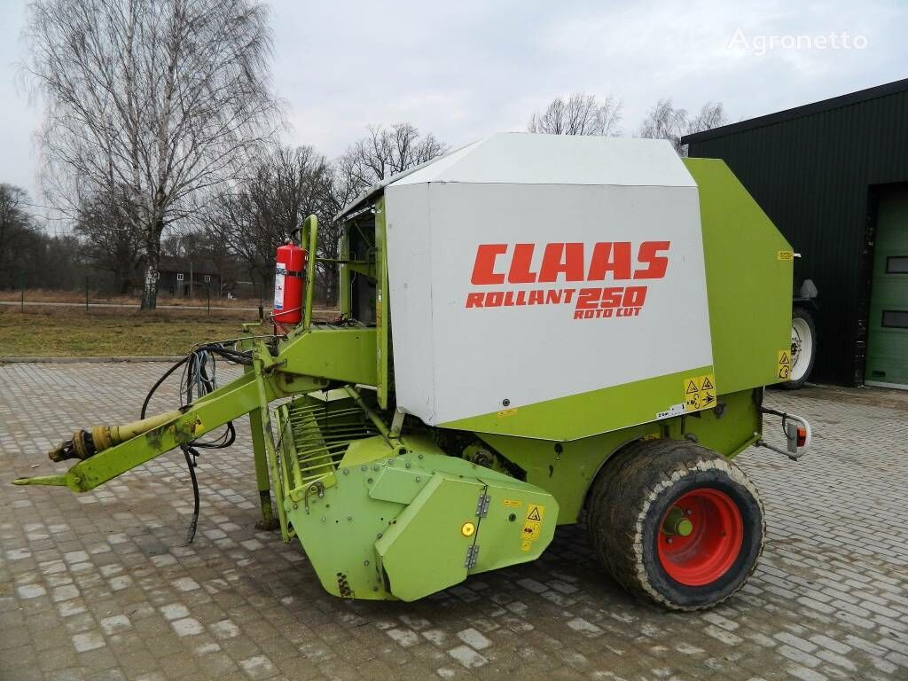 Claas Rollant 250 Roto Cut balirka za okrugle bale