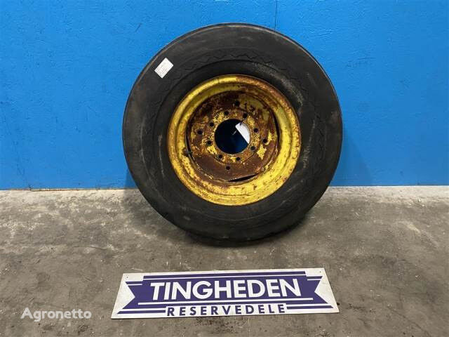 Goodyear 18" 12.0-18 točak