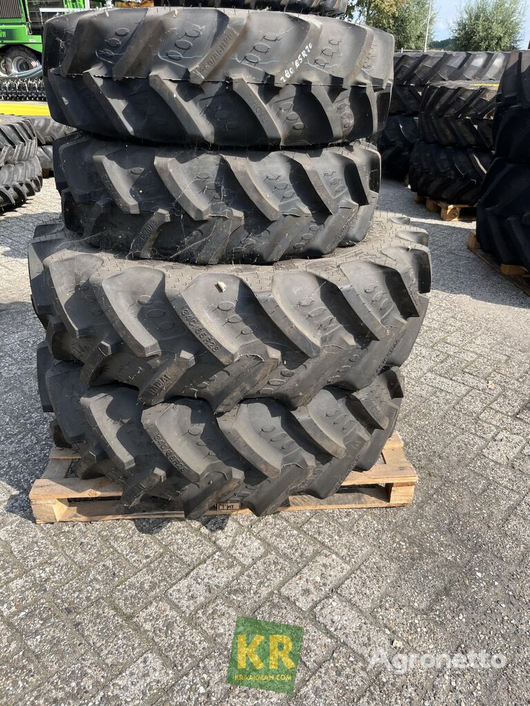 Novi BKT RT855 340/85R28 točak