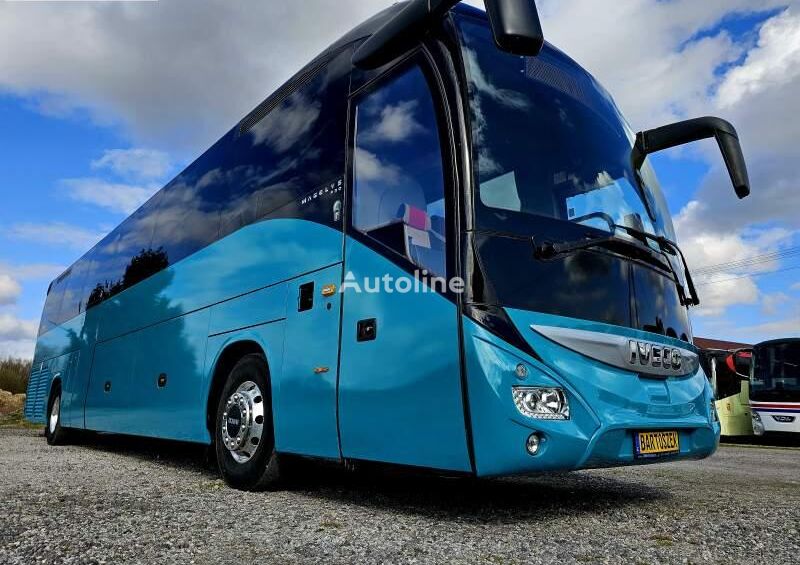 IVECO MAGELIS PRO HD turistički autobus