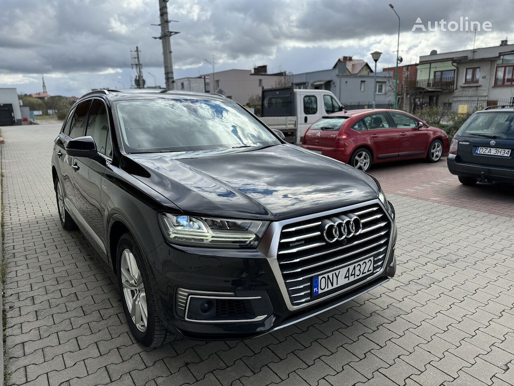 Audi Q7 E-tron terenac