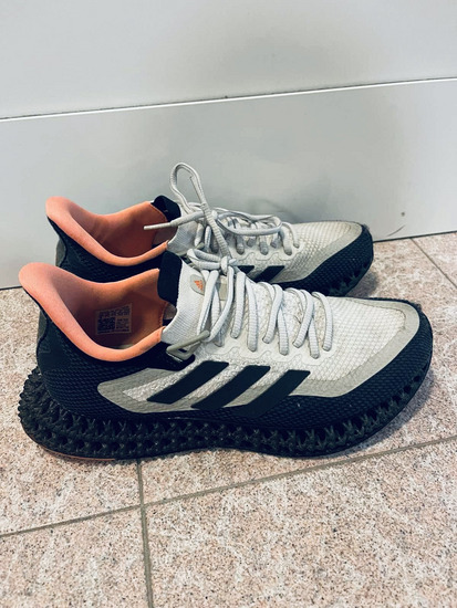Adidas patike broj 41