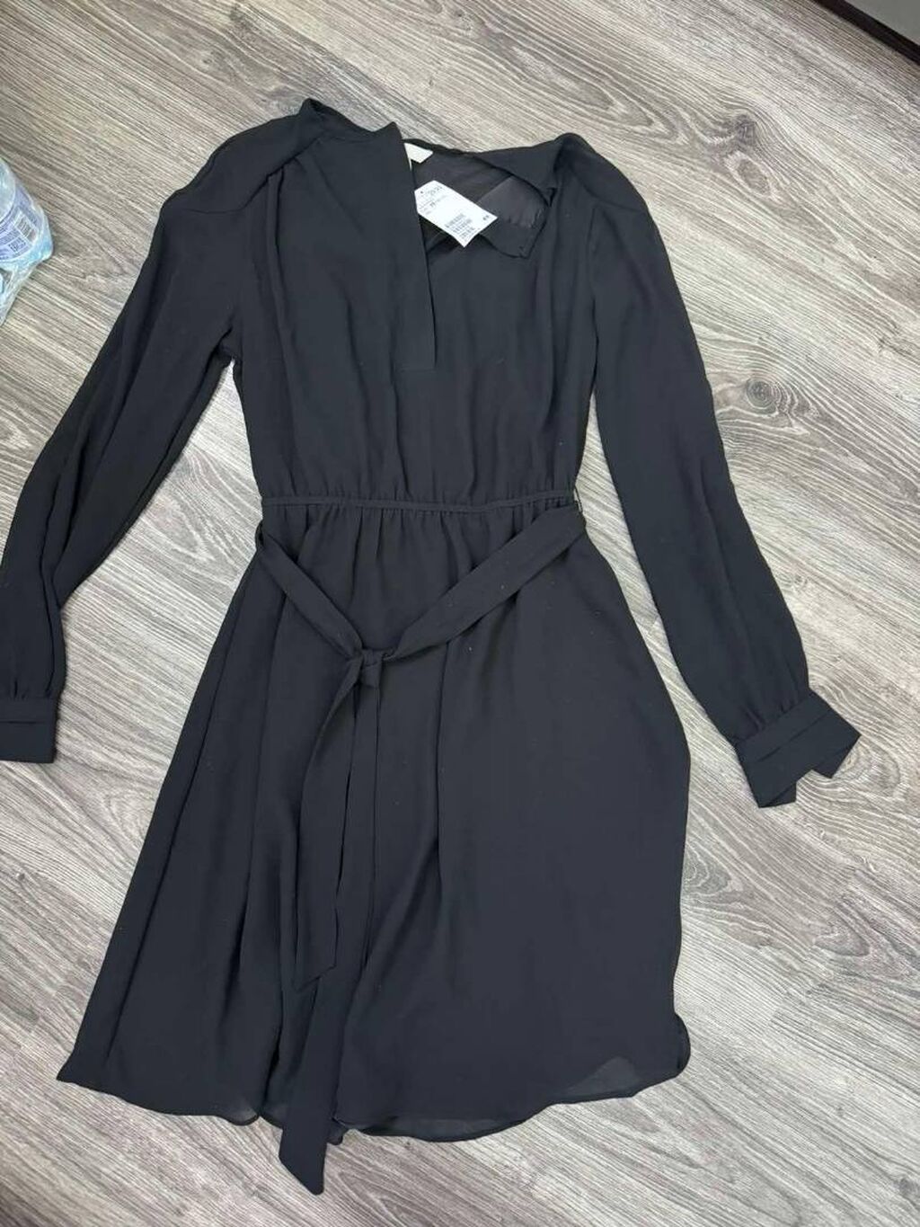 H&M XS (EU 34), bоја - Crna, Drugi stil, Dugih rukava