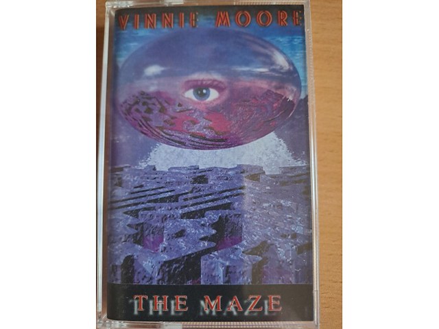 VINNIE MOORE - The Maze