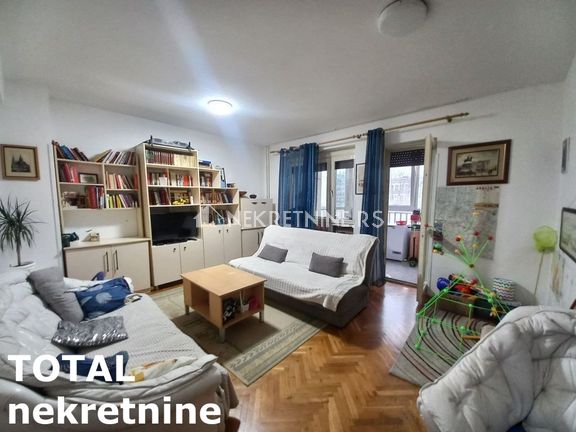 Troiposoban stan NOVI SAD, 267800€