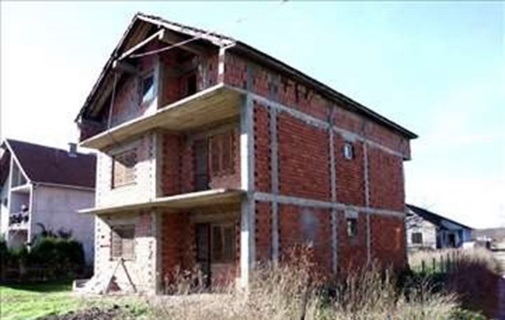 Kuća na prodaju u Donjem Stopanju - Leskovac