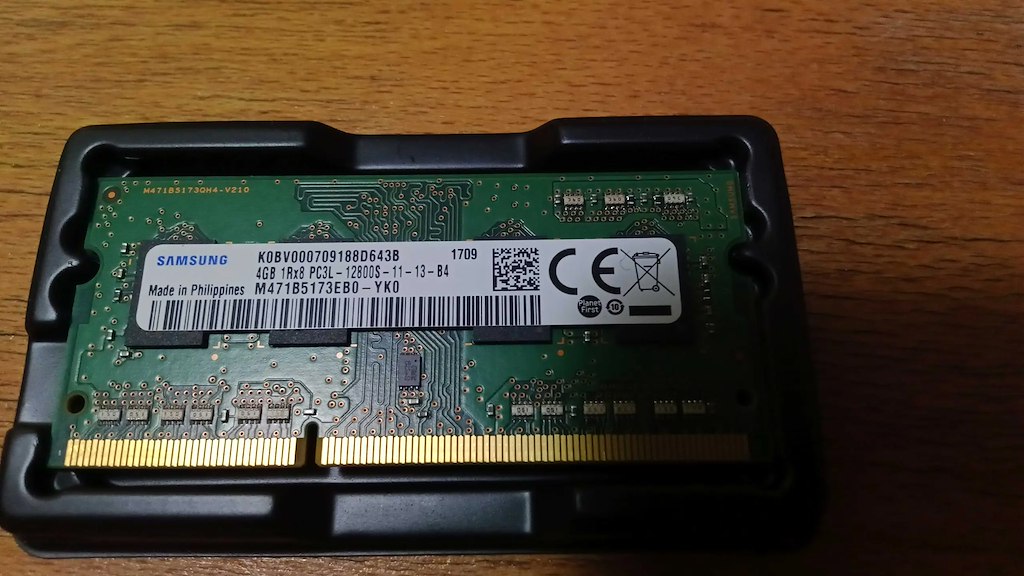 2gb DDR3 sodimm 12800 KINGSTON